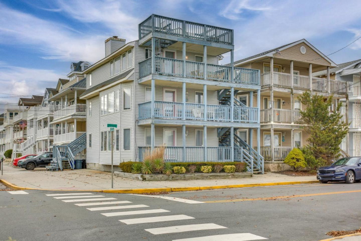 Renovated Ocean City Retreat - Walk To Beach! - Ocean City, NJ