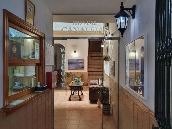 Hostal Canalejas - Cádiz