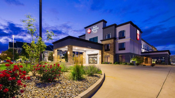 Best Western Plus Champaign/urbana Inn - Champaign, IL