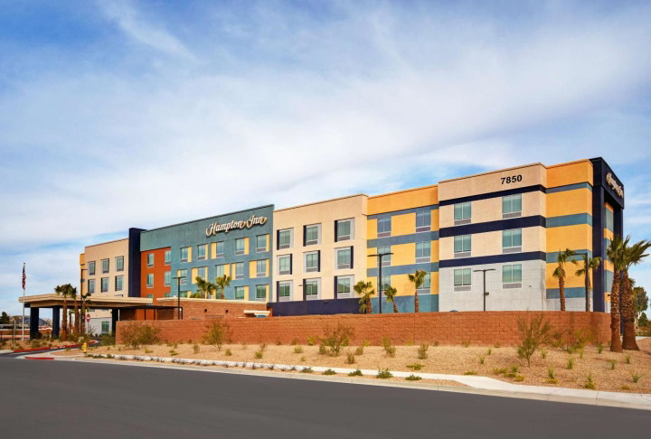 Hampton Inn Las Vegas Strip South, Nv 89123 -