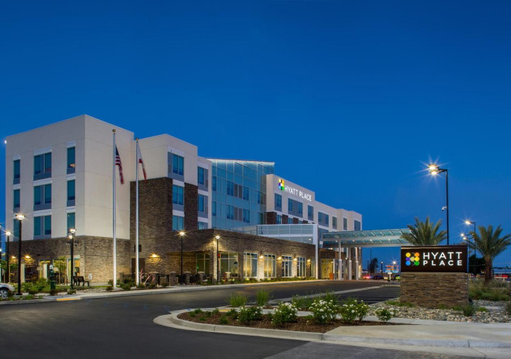 Hyatt Place Delano - California