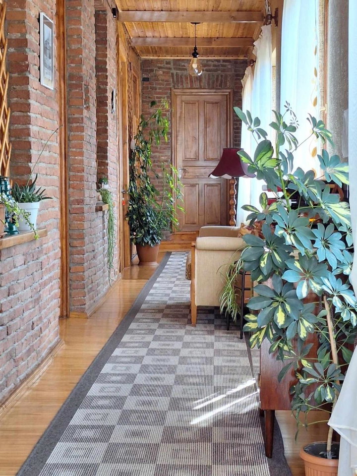 Guesthouse Litoros - 쿠타이시