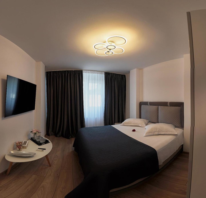 Hotel Emma S R L - Cernica