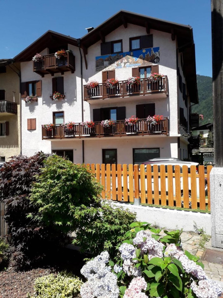 Casa Salvaterra Affittacamere - Pinzolo