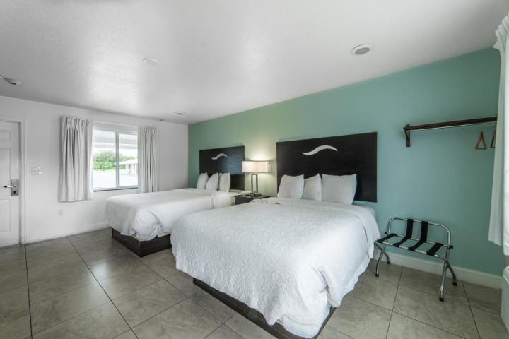 Everglades City Motel - Everglades Adventures Inn - Florida