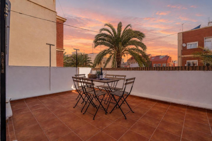 Marina Beach House With Private Terrace - Valencia