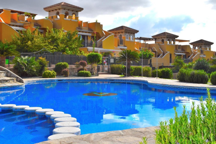 Apartamento Con Hermoso Jardín Y Ac - Espanha