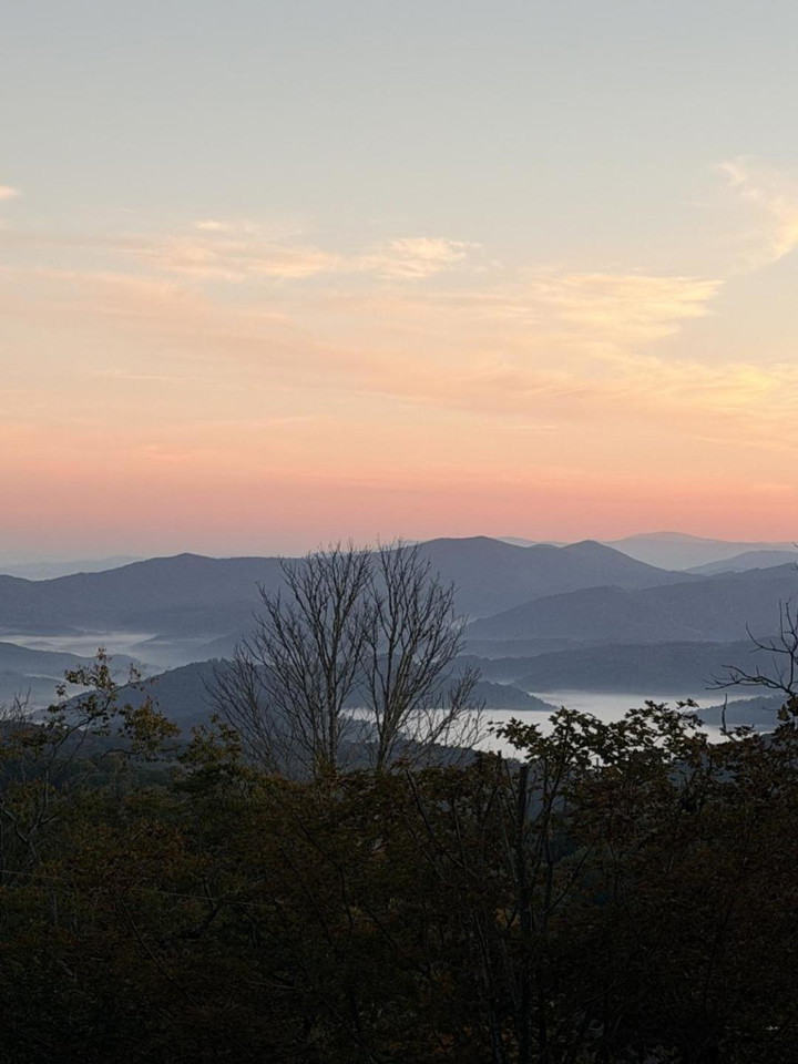The Salty Switchback Chalet - Beech Mountain, NC