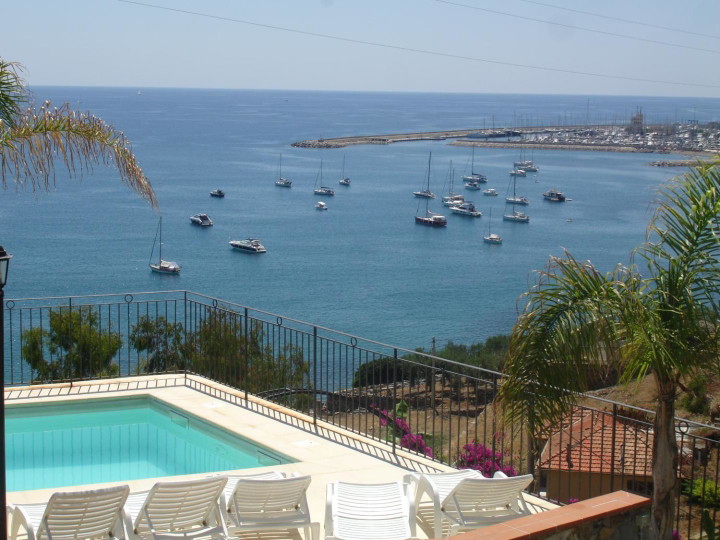 Villa Del Mare Ligure Terme & Spa Piscina A 37 Gradi - Liguria