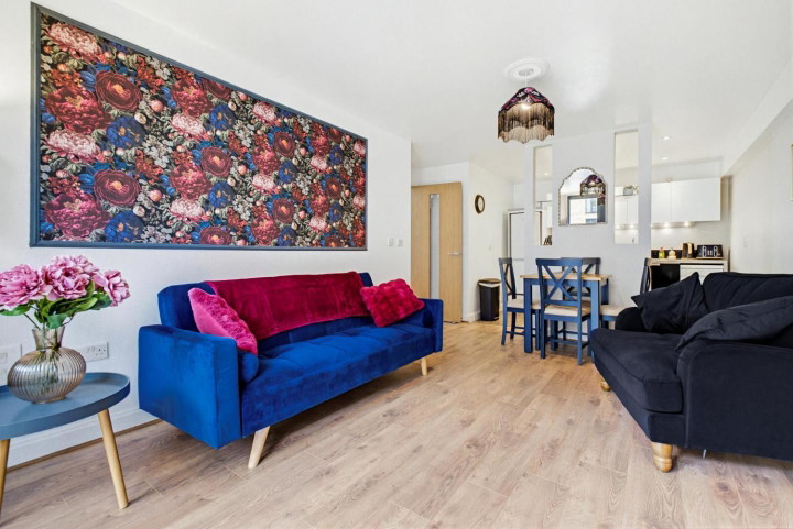 Saphire 1bedroom Apartment With Balcony Citycentre - Solihull