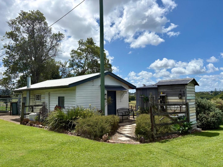 Edington On Mary - The Dairy - Gympie
