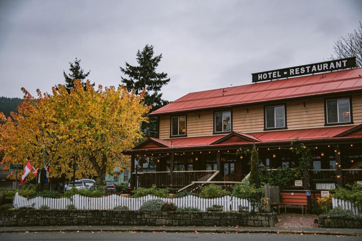 Salt Spring Inn - Salt Spring Island