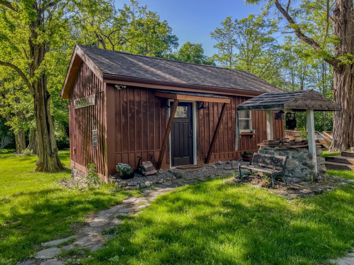 Cozy Cabin Gateway With Pool And Firepit - Gardiner, NY