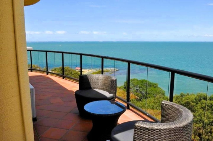 Sunset Sails Penthouse Redcliffe - Redcliffe