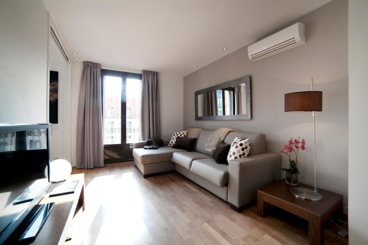 Serennia Apartamentos Ramblas - Plaça Catalunya - Badalona