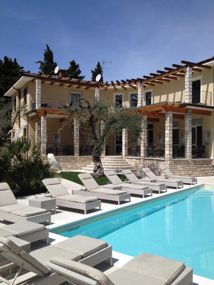 Hotel Baia Dei Pini - Garda