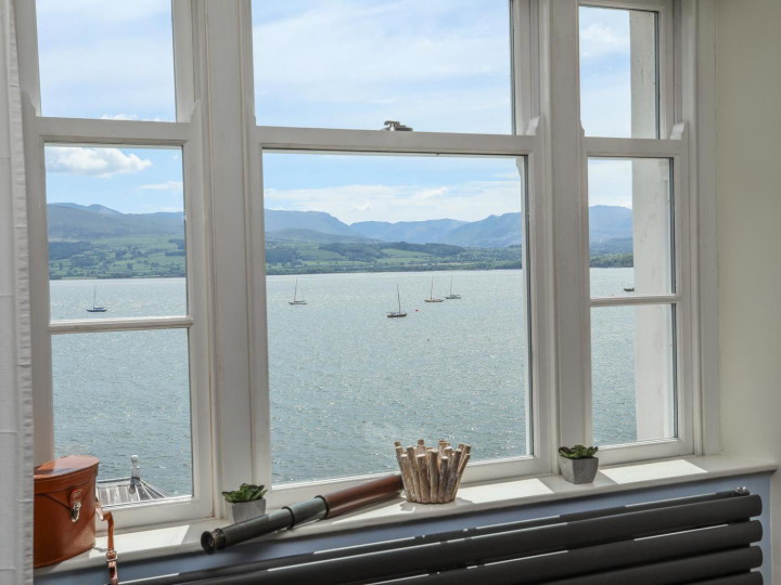 Gadlys House - Beau View - Beaumaris