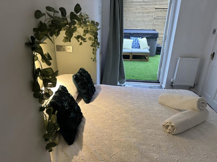 Cambray Apartment - Tewkesbury