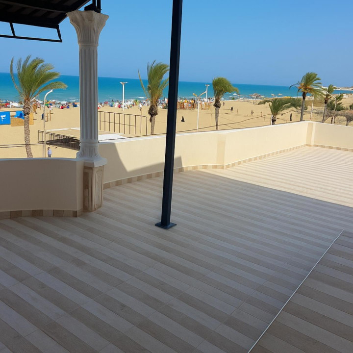 Blue View Rooftop - Gammarth , Pieds Dans L'eau, Terrasse Panoramique Face à La Mer - Tunisia