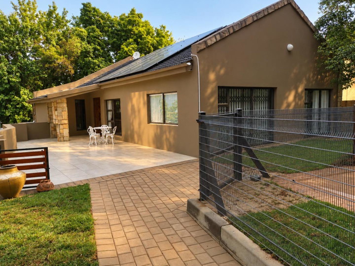 The Cozy Retreat, Blairgowrie, Randburg - Johannesburg