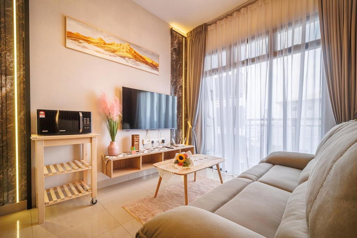 The Holiday Retreat 2br1b 1-6pax Rooftop Pool - Meldrum Heights - Bukit Batok