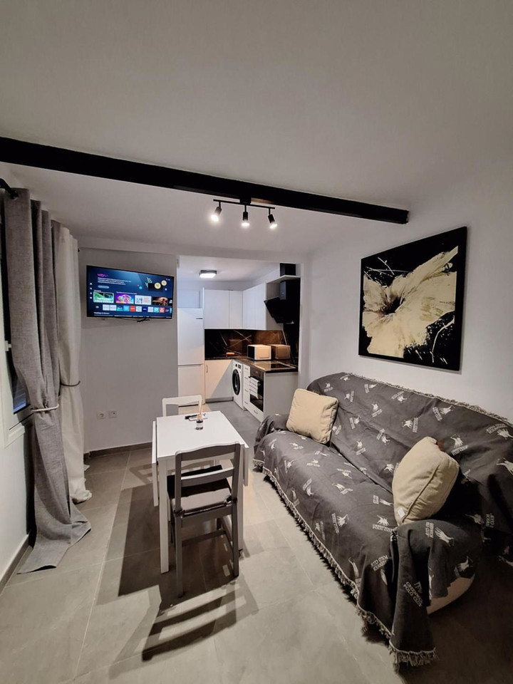 Joy's Apartment - Athens Airport Eleftherios Venizelos (ATH)