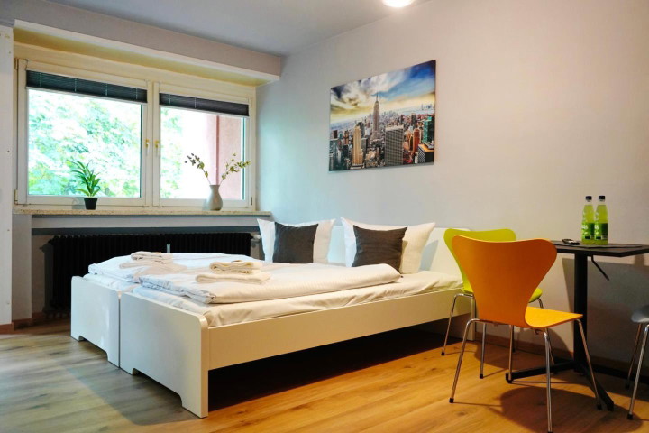 Naturnahes Apartment- 3 Betten-waschmaschine-parkplatz-balkon - Wolfsburg