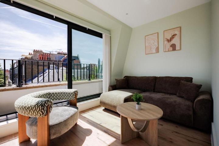 Olympia Grand Apartments - Central London