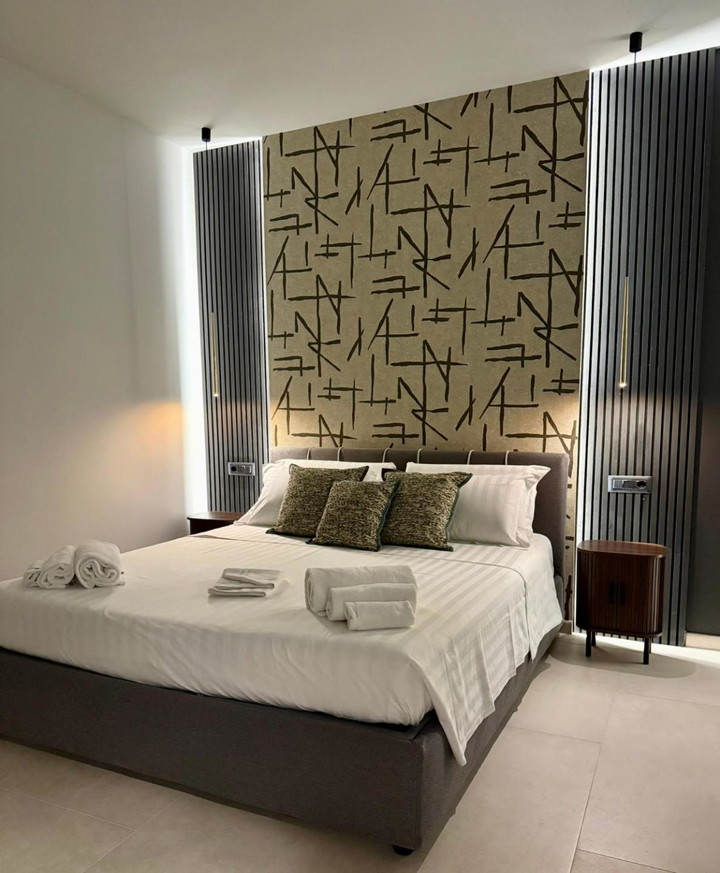 H Luxury Apartment Crispi - Olbia