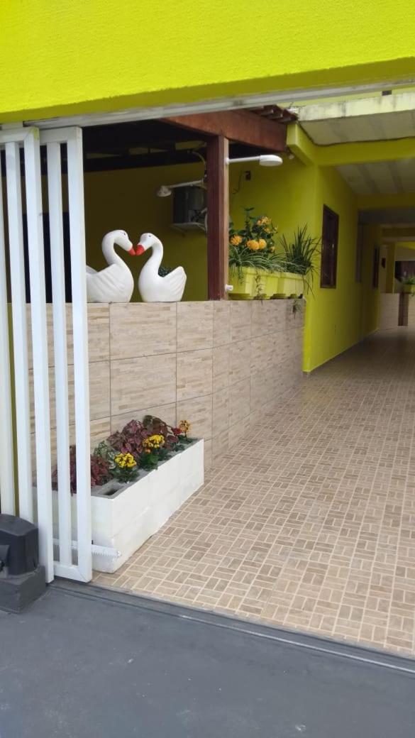 Kitnets Recanto Caiobá - Paraná (estado)