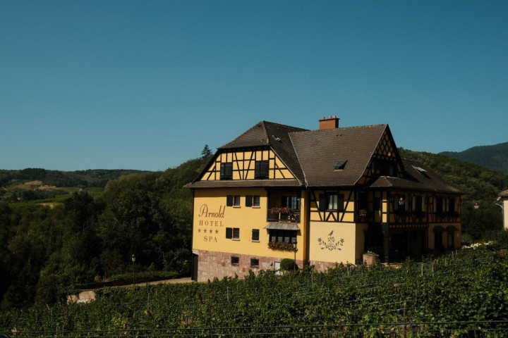 Hôtel Arnold - Dambach-la-Ville