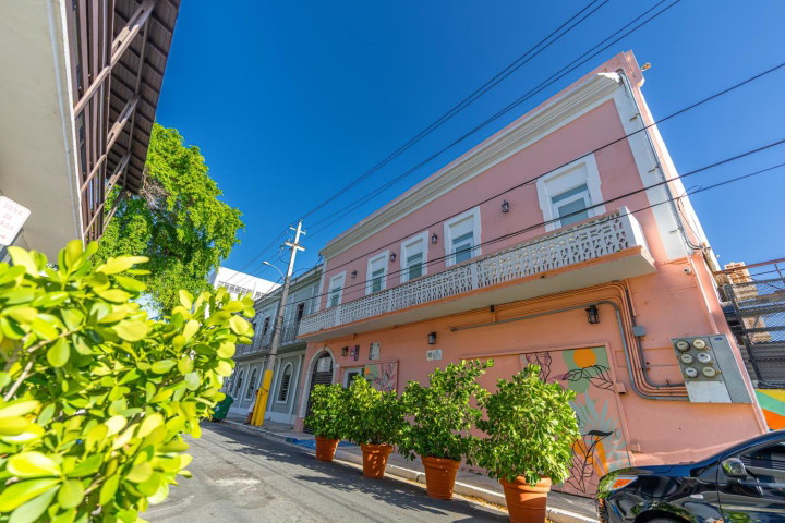 Juliette Hostel Women Only - Puerto Rico