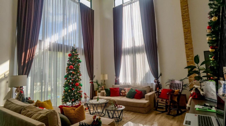 Adora's Place - Sleeps 16 - Corón