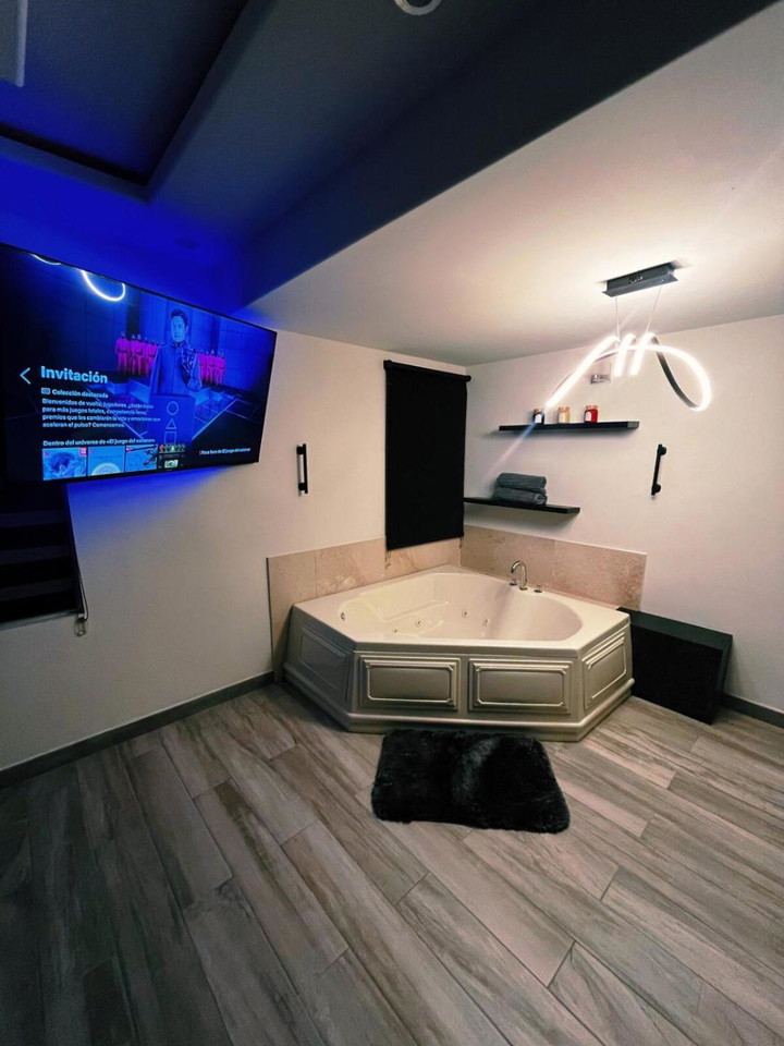 Axel Suites Diamante Jacuzzi - Delicias