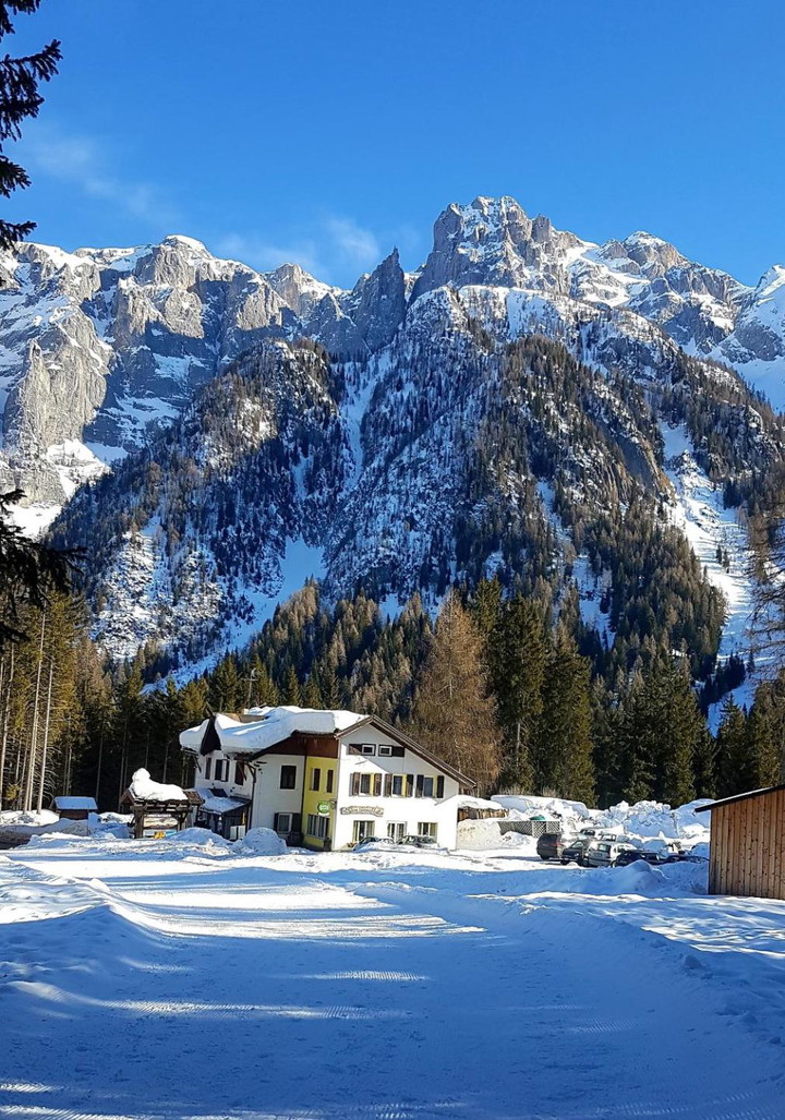 Hotel Ristorante Genzianella - Pinzolo
