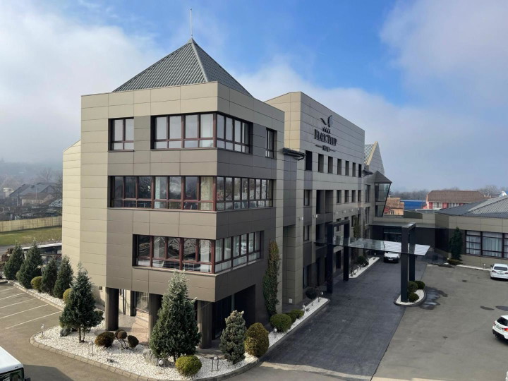 Black Tulip Hotel - Județul Mureș