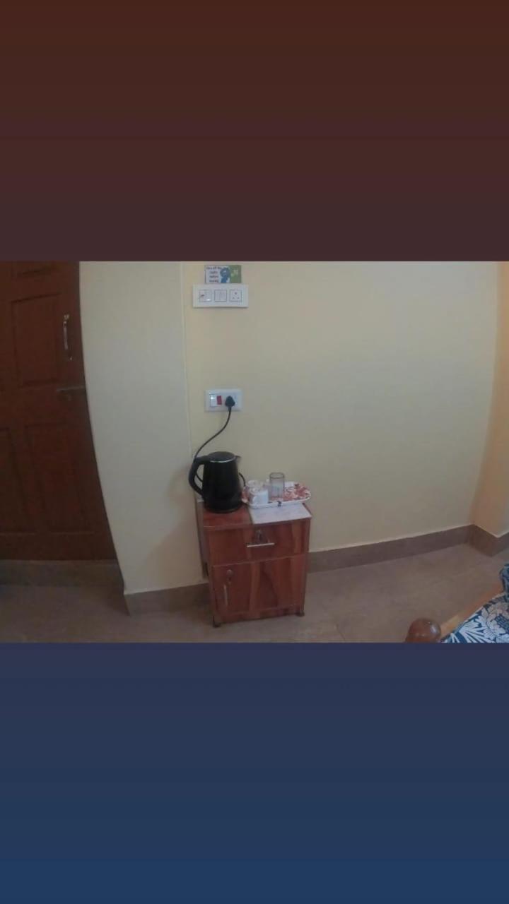 Hotel Pelican - West Bengal