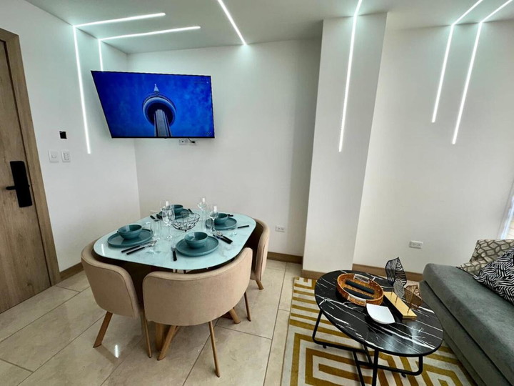 Suite Doble Moderna Amoblada - Quito