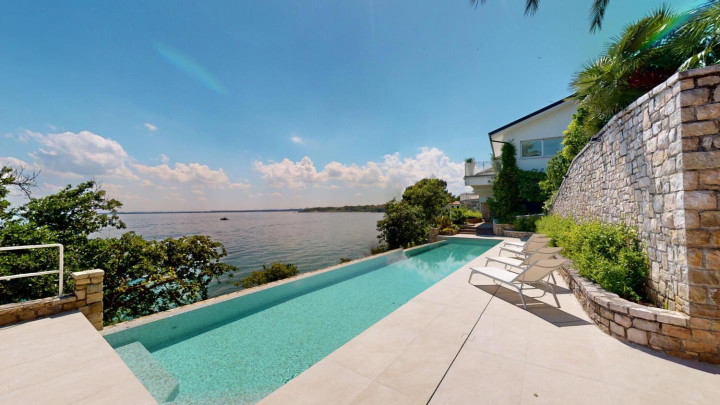Villa Flora Luxury Pool-bgl - Sirmione