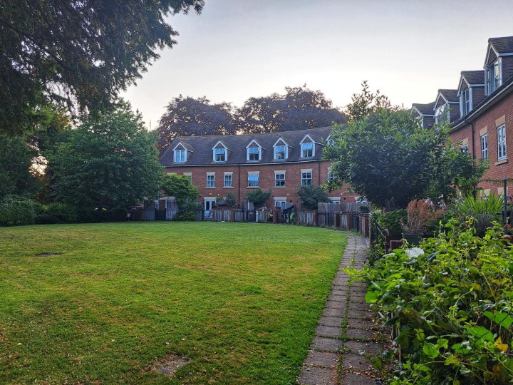 All Saints Crescent - Devizes