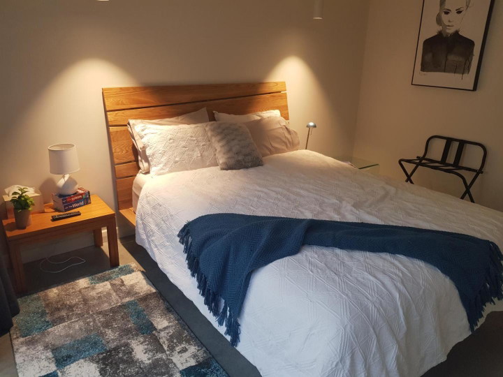 Modern, Private And Close To Town. - Albury