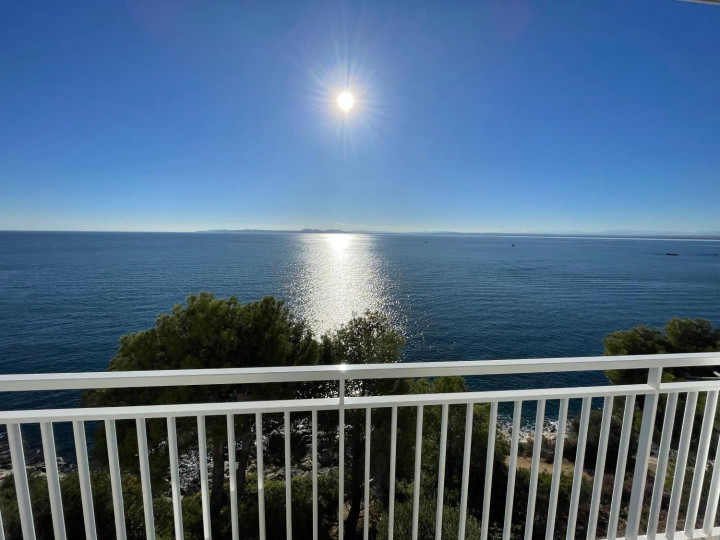 Overthesea - Pueblecito Apartment - Cadaqués
