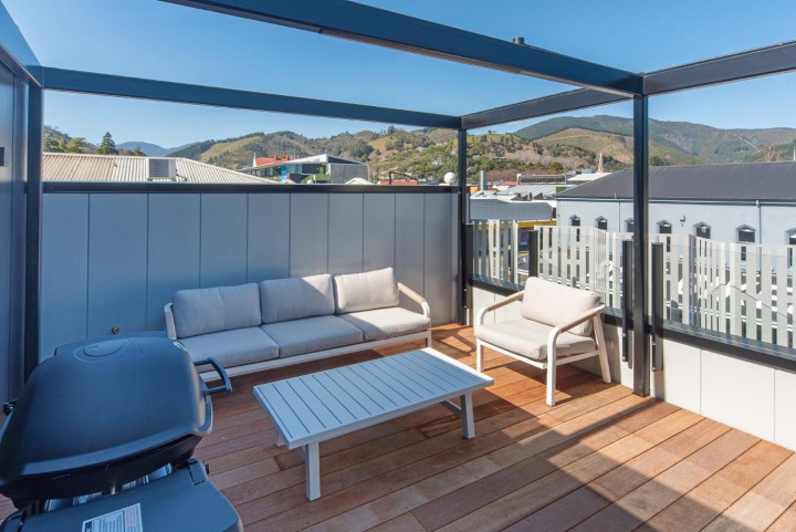 Inner City Apartment 4 - Modern, Rooftop Balcony - Richmond