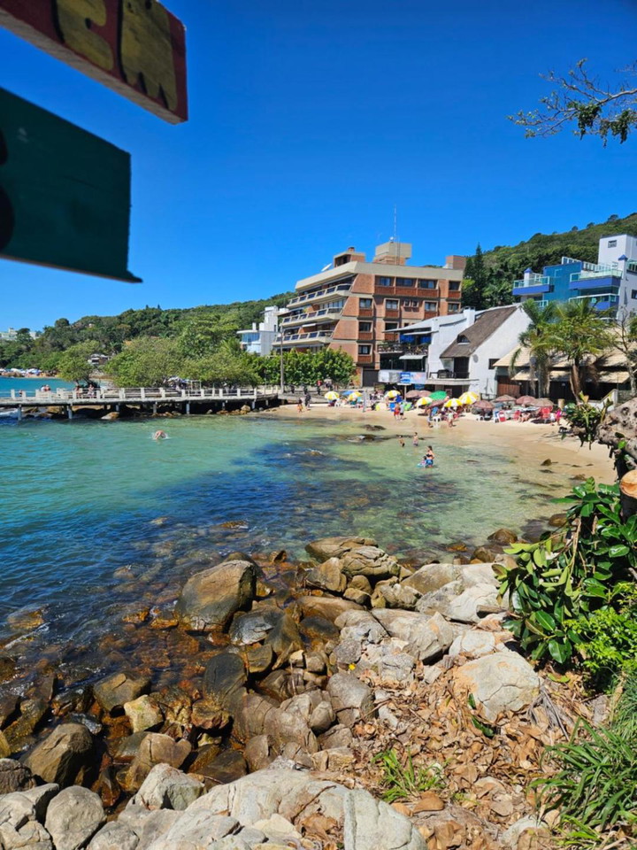 Loft Para Casal Pertinho Da Praia De Bombinhas Centro - Bombinhas