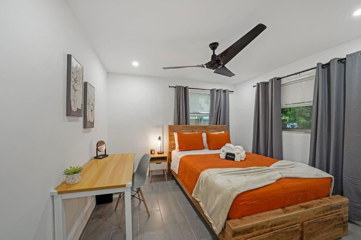 Peaceful Retreat By Dream Vacation - Fort Lauderdale