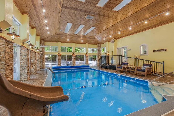Indoor Pool Near Grand Haven With Lake Michigan Beach! - Muskegon, MI