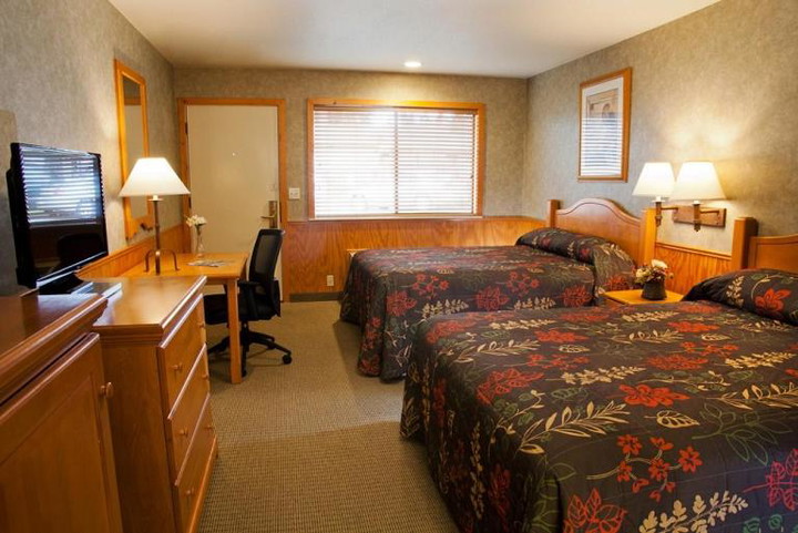 Poulsbo Inn & Suites - Poulsbo, WA