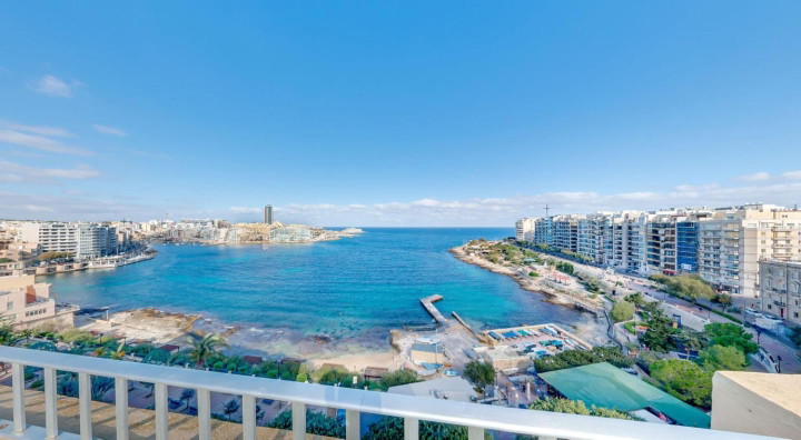 Carlton Hotel - La Valette