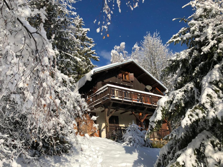 Chalet Le Doux Si, Large Self-contained Apartment, 2km From Doucy-combelouvière And Close To Valmorel - Les 3 Vallées
