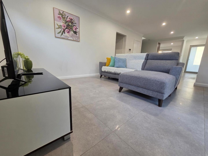 Cozy Retreat - 3 Bedroom House - Perth